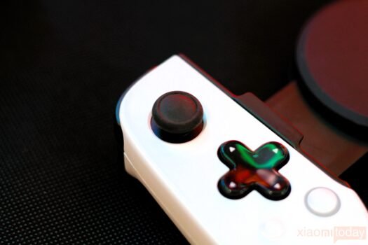 LeadJoy M1C+ Type-C Mobile Game Controller Review - XiaomiToday