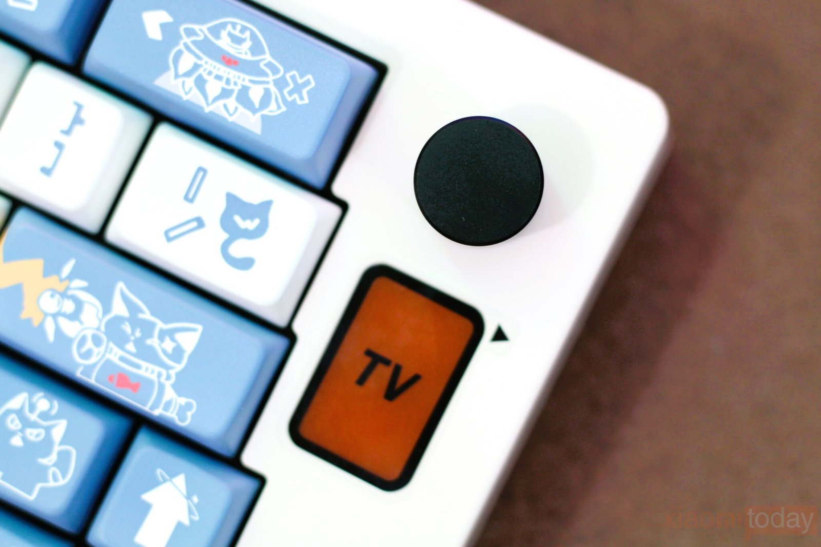 CIDOO ABM066 Review: Hot Swappable Wired/Wireless Mechanical Keyboard ...