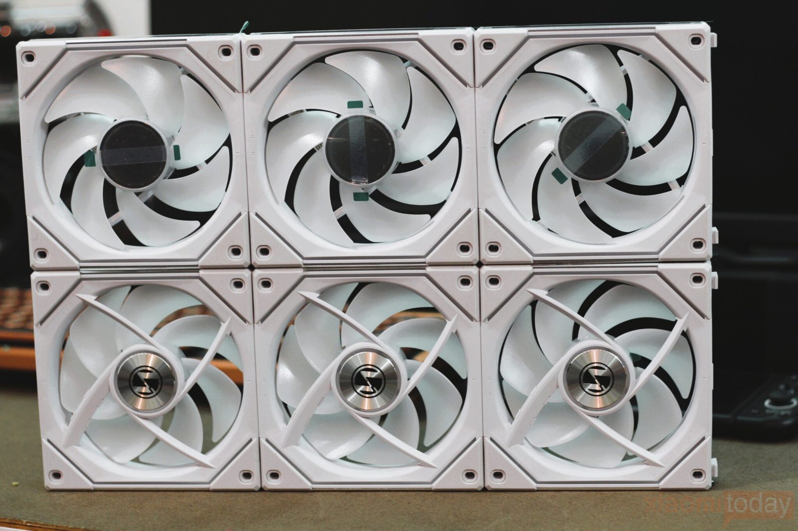 Lian Li Uni Fan SL-Infinity 120 ARGB Fans Review - XiaomiToday