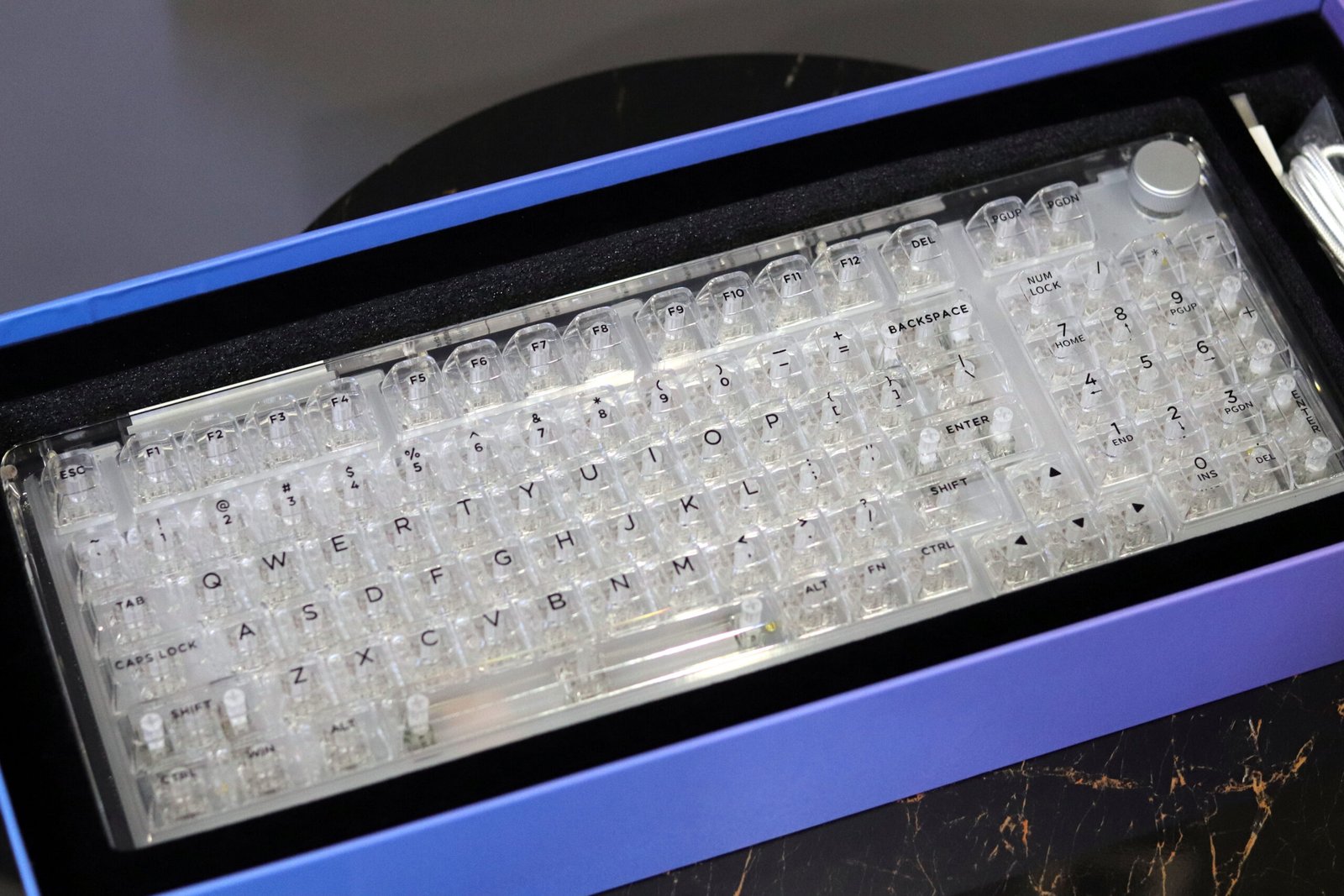 KiiBOOM Phantom 98 Review: A Premium Keyboard Experience