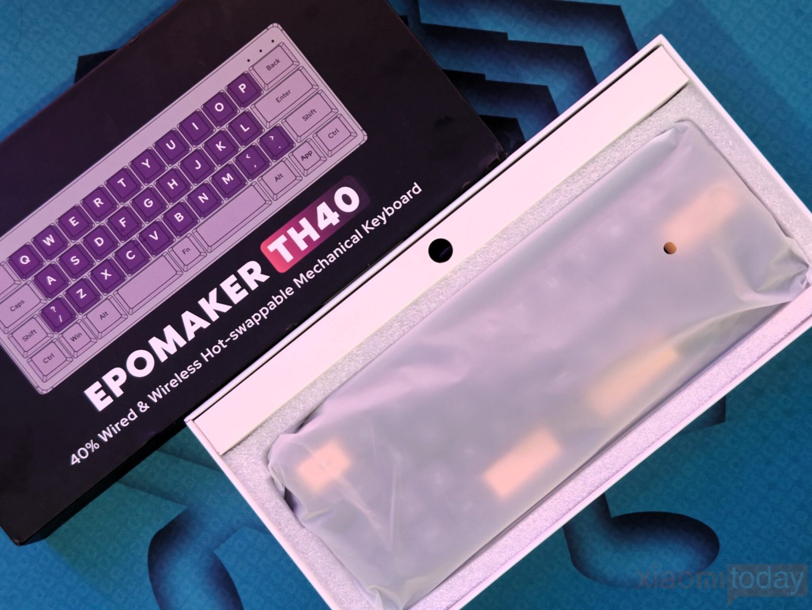 EPOMAKER TH40 Review - A Keyboard Comes with Compact 40% Layout ...