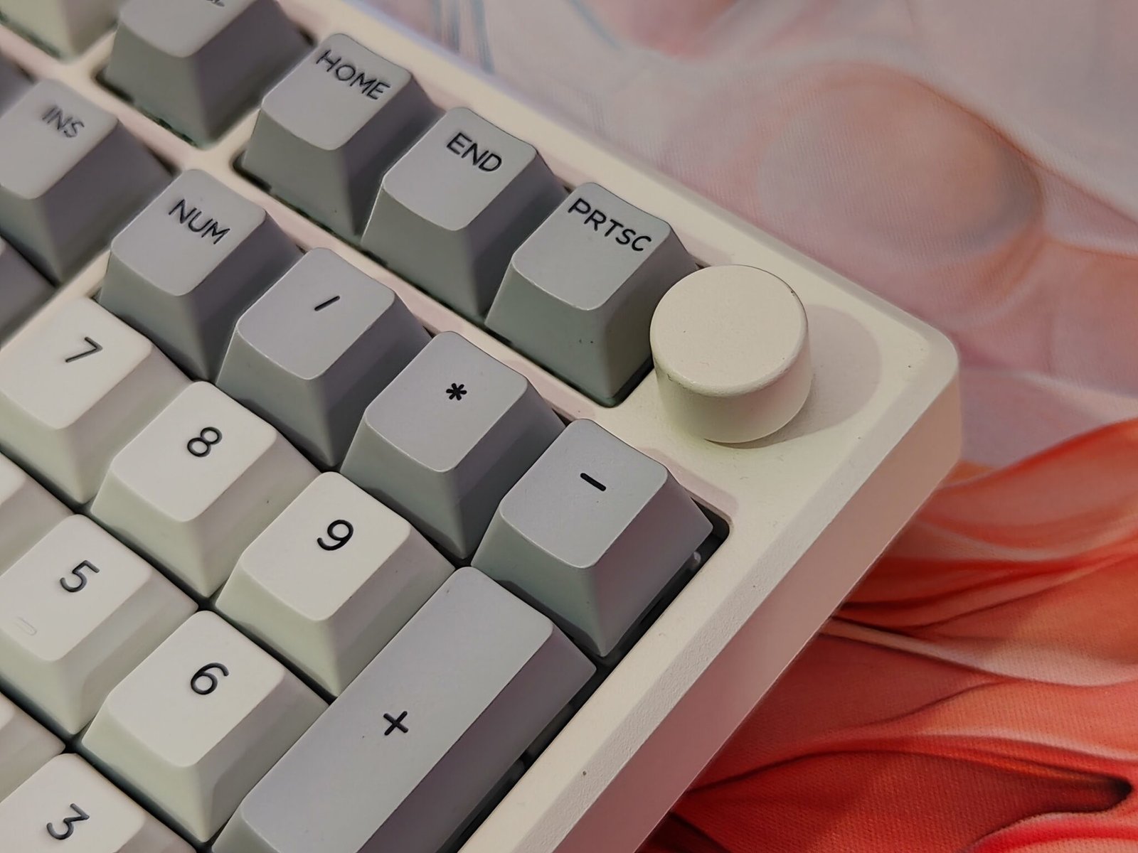 EPOMAKER Galaxy100 Review: QMK/VIA Wireless Gaming Keyboard - XiaomiToday