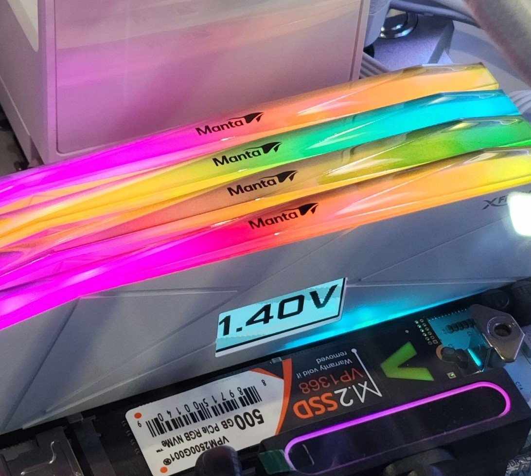 V-Color Unveils DDR5 Memory Module with Built-in LCD at Computex 2025 ...