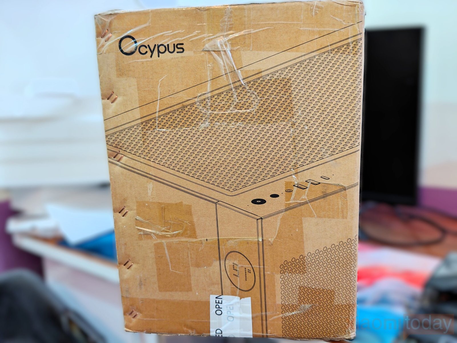 Ocypus Iota C70 WH ARGB Panoramic Case Review - XiaomiToday