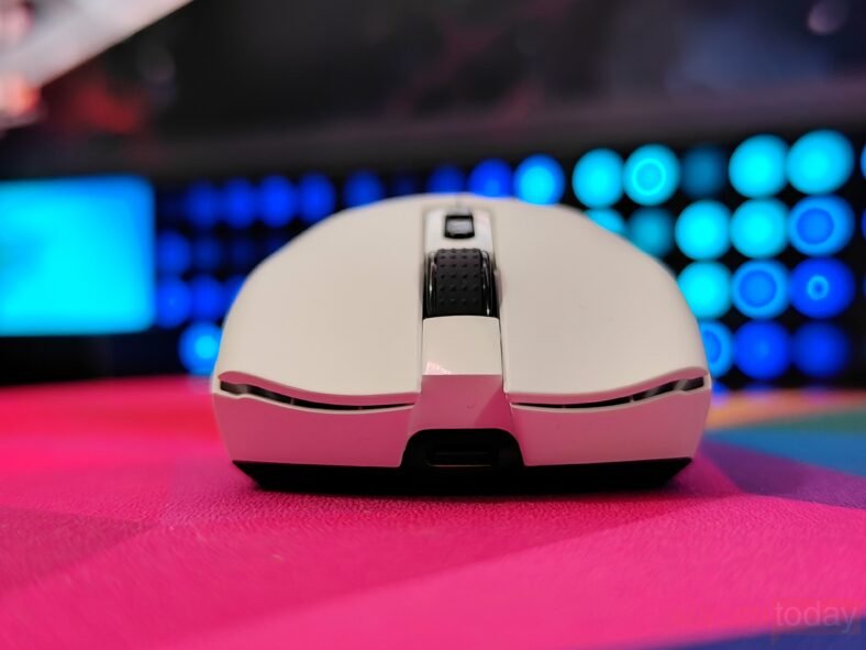 Epomaker Click Lite Review: Lightweight Wireless Mouse for Everyday Use ...