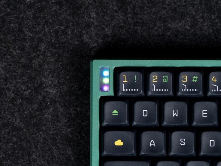 CannonKeys Bullet Train Keyboard Announced With Low-Profile 40% Layout ...