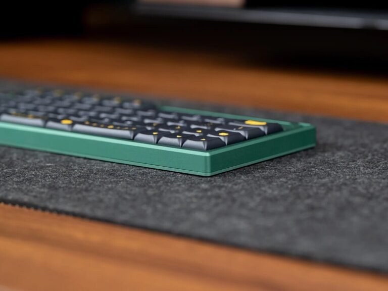 CannonKeys Bullet Train Keyboard Announced With Low-Profile 40% Layout ...